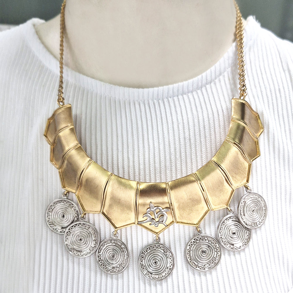 Queen Regent Necklace – Suhani Pittie