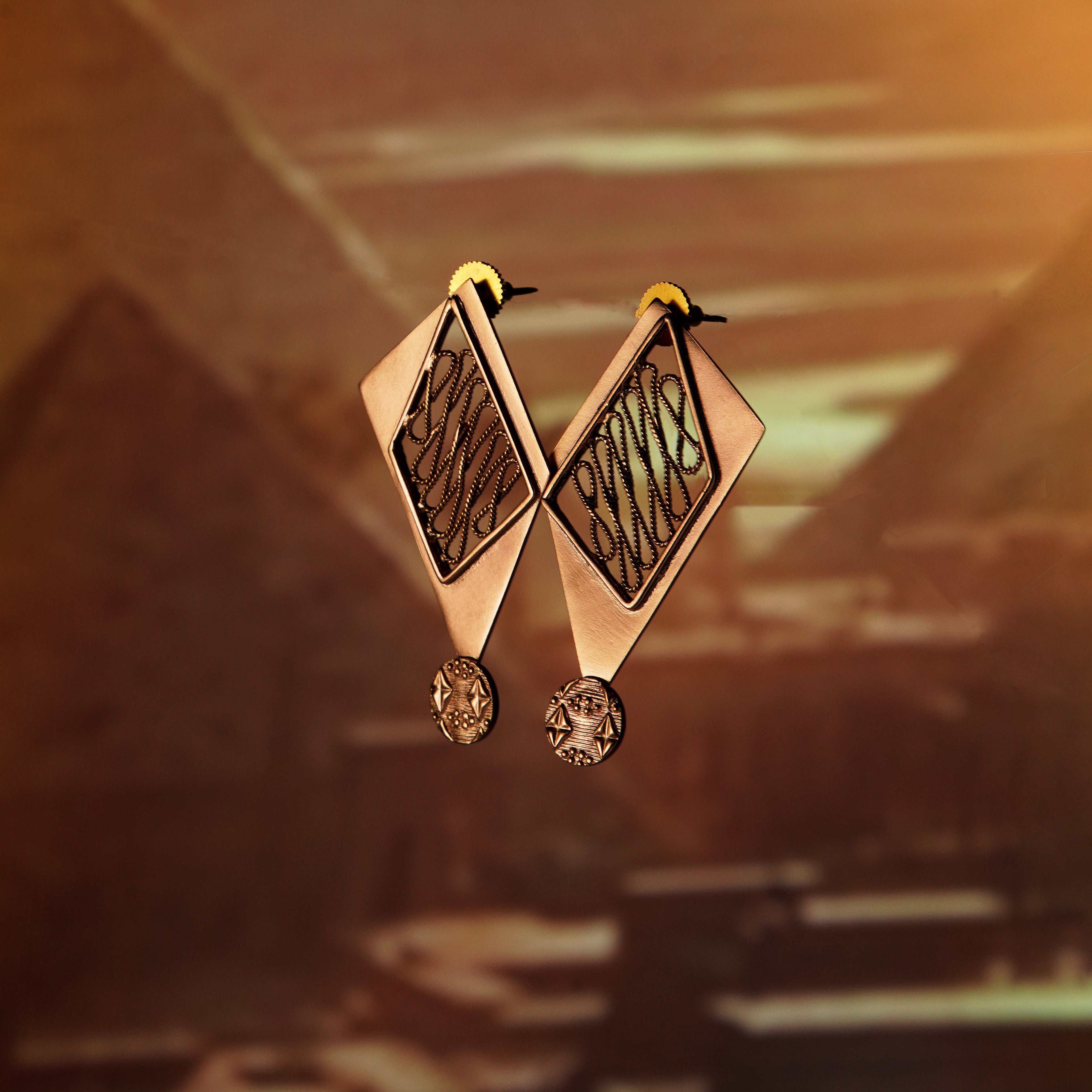 Buy Gold Plated Pyramid Corner Earrings Online | Suhani Pittie